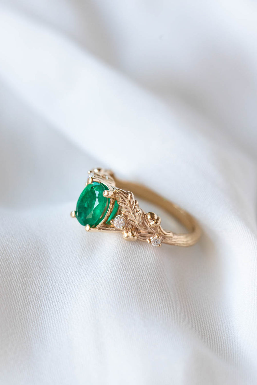 Natural Emerald Oak Leaves Engagement Ring | Gold Ring with Diamonds ...